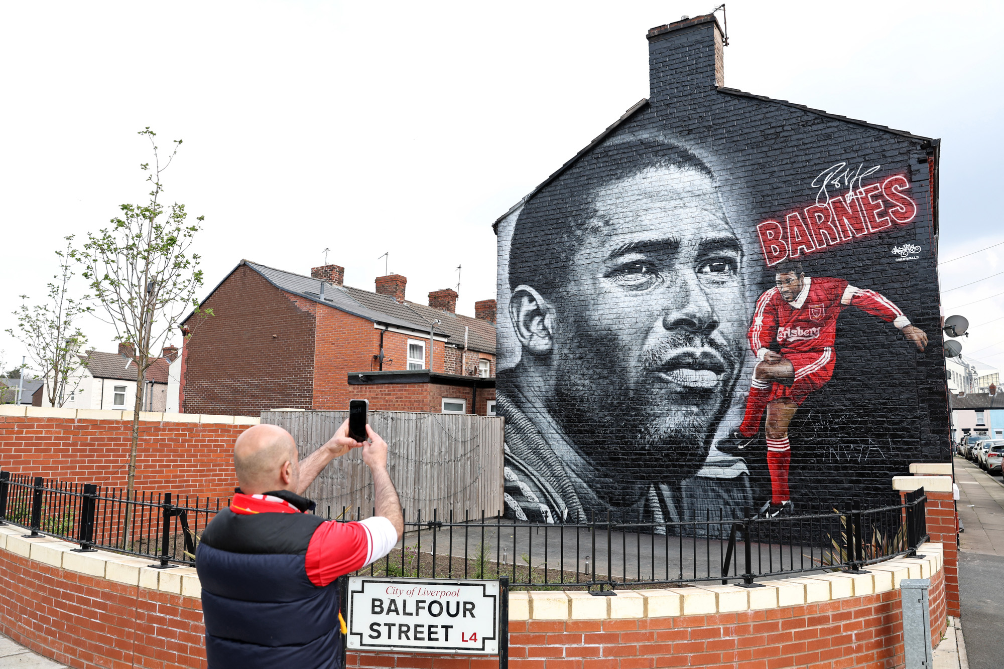 Asking the right questions about race | Inaya Folarin Iman | The Critic ...